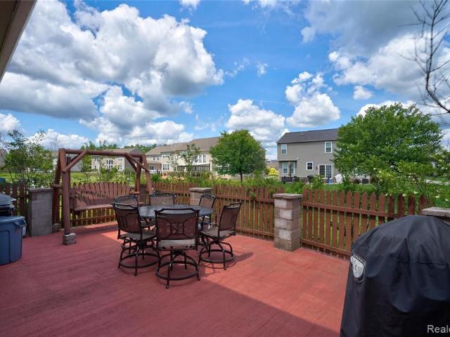 6275 Opal Lane