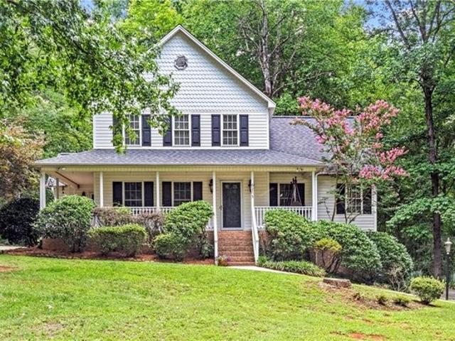 6275 Raven Forest Ct, Winston Salem, NC 27105