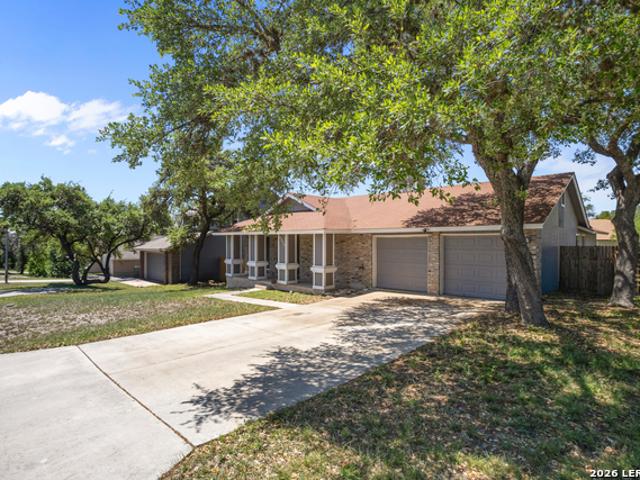 6275 Ridgebrook