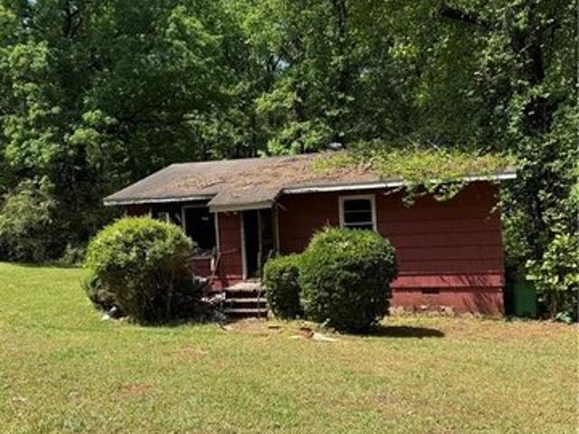 6275 Shadow Rock Dr, Lithonia, GA 30058