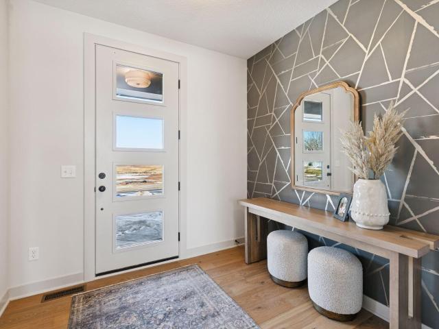 6275 th Street N