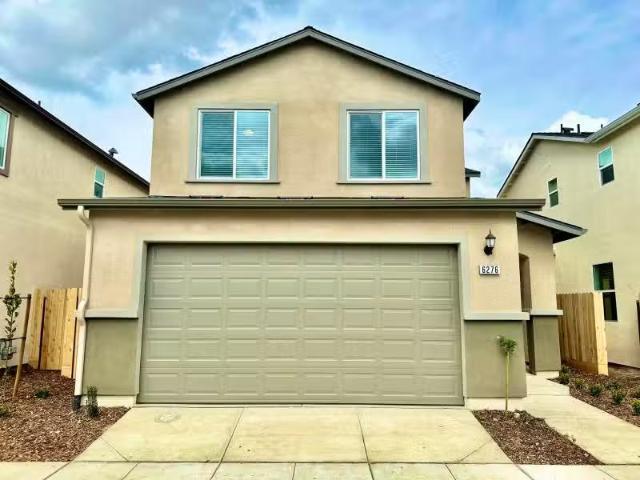 6276 E Moscato Dr, Fresno, CA 93727