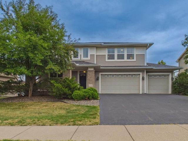 6276 Peony Ln N, Maple Grove, MN 55311