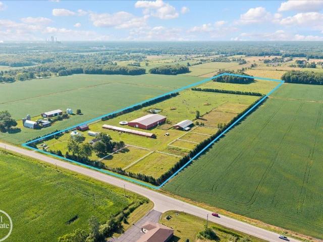 6277 Fred W Moore Highway