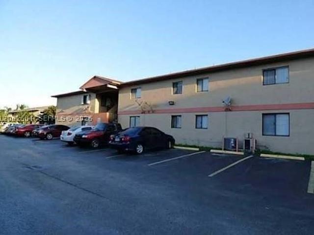 6278 W 22nd Ct Apt 20, Hialeah, FL 33016