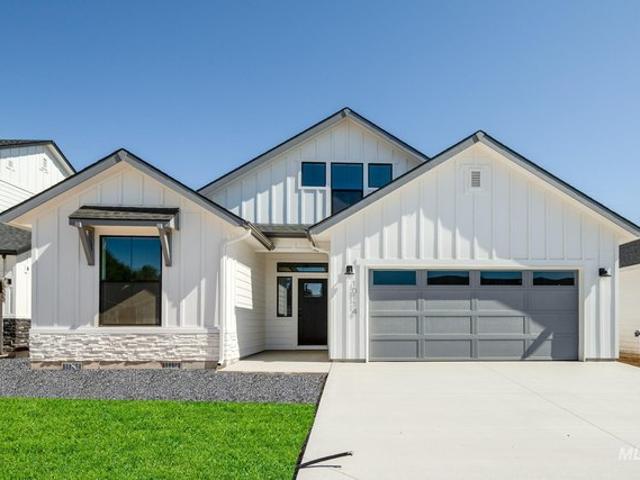 6278 W Karpathos St, Meridian, ID 83646