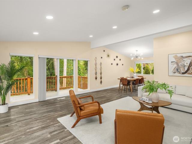 6279 NE 154th Street