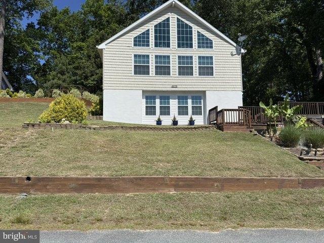 6279 Wallops Mill Dr, Horntown, VA 23395
