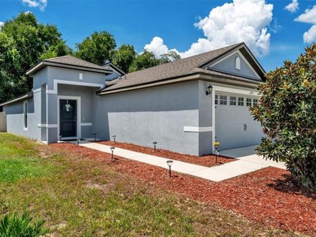 6270 Manitoba Dr, Lakeland, FL 33805