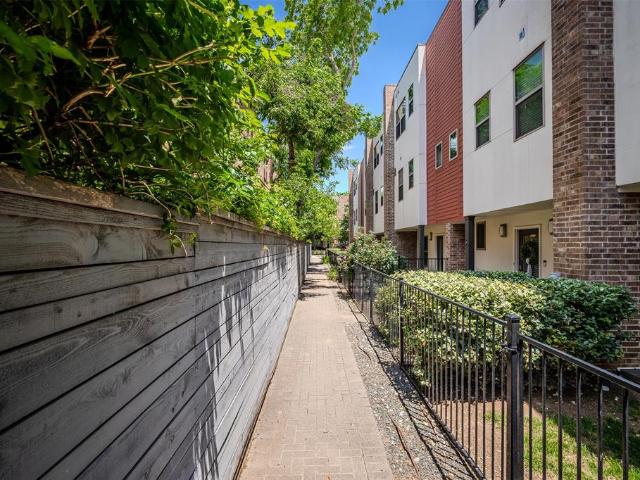6270 Oram Street # 107