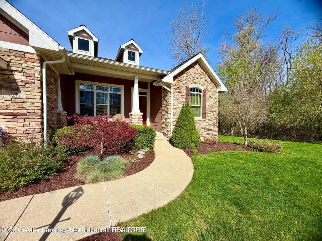 6271 Fenwick Court