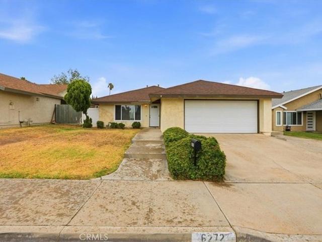 6272 Candle Light Dr, Jurupa Valley, CA 92509