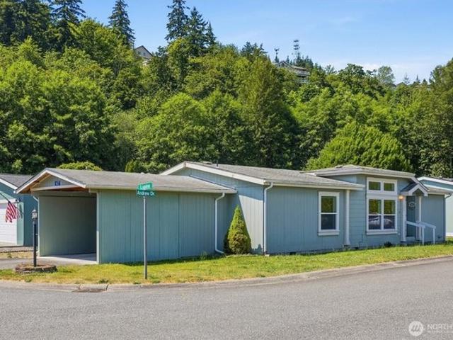 627 Andrew Dr, Burlington, WA 98233