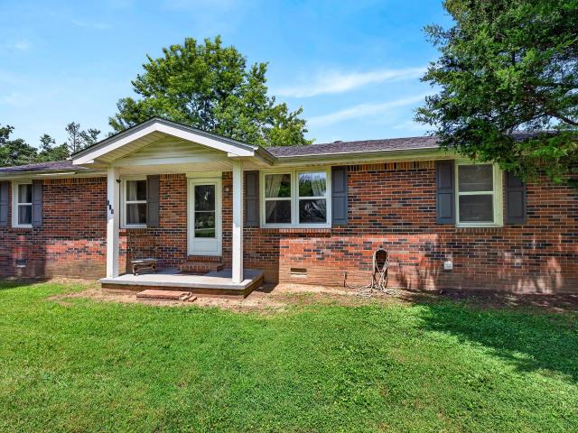 627 Baker Dr