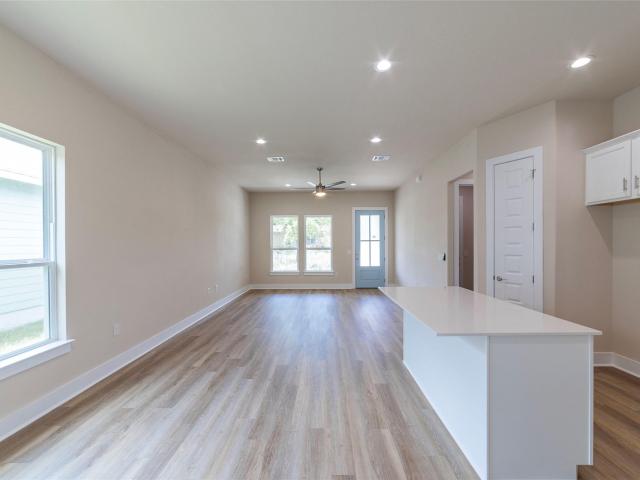 627 Birch Ln