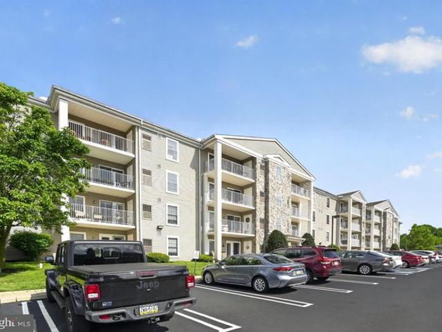 627 Brandon Rd, West Norriton, PA 19403