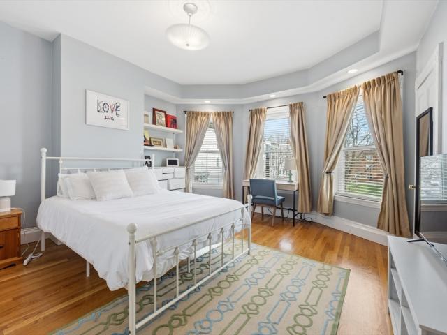 627 E 6th St, Unit 2, Boston, MA 02127 | MLS #73500 | Compass