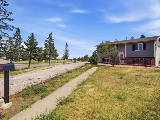627 Fairmont Pl, Rapid City, SD 57701