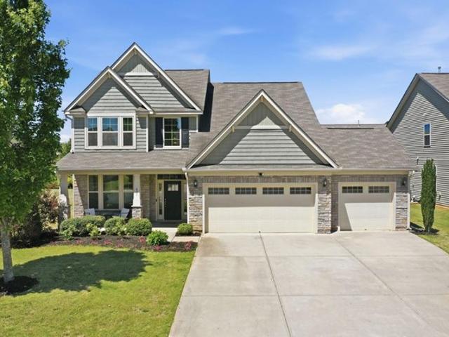627 Fairway Dr, Mebane, NC 27302