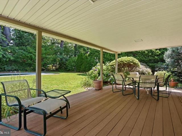 627 Meadow Road