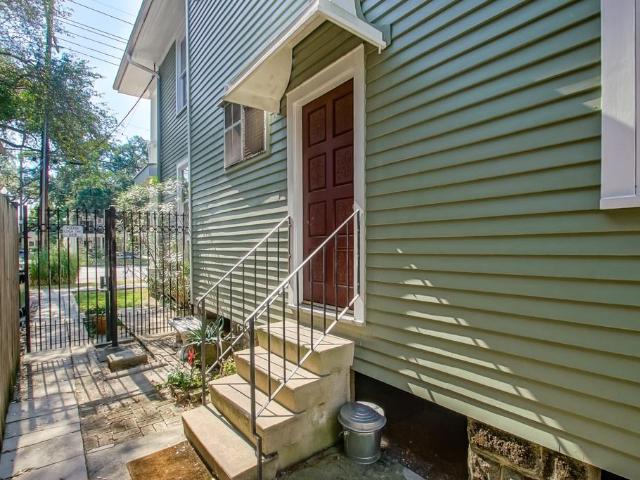 627 N Carrollton Avenue