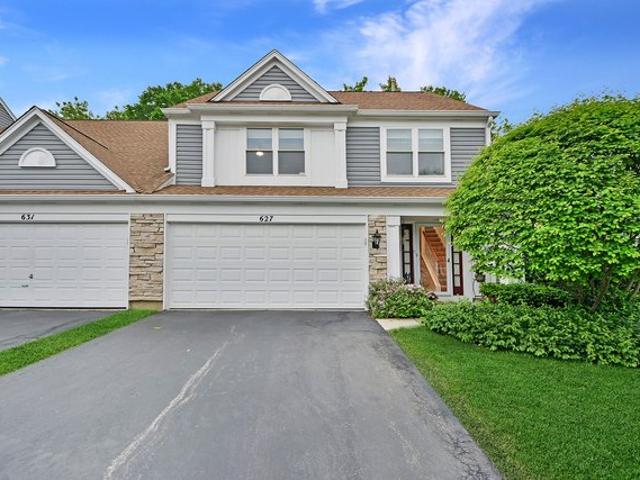 627 N Charter Hall Dr, Palatine, IL 60067