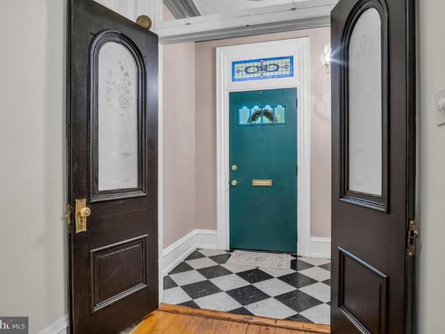 627 S Front Street