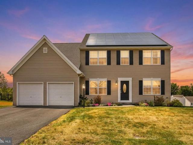 627 Saddle Rd, Palmyra, PA 17078