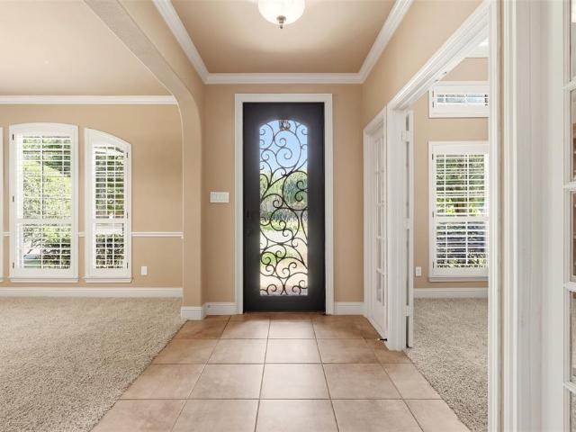 627 Seymour Drive