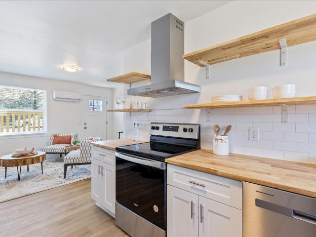 627 Shelby Ave # 3