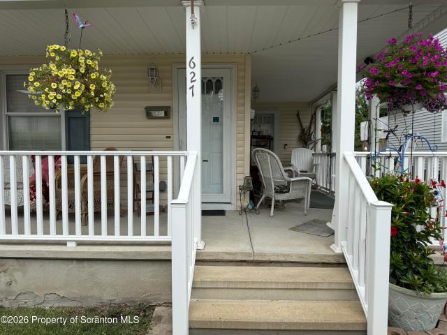 627 Sherwood Avenue