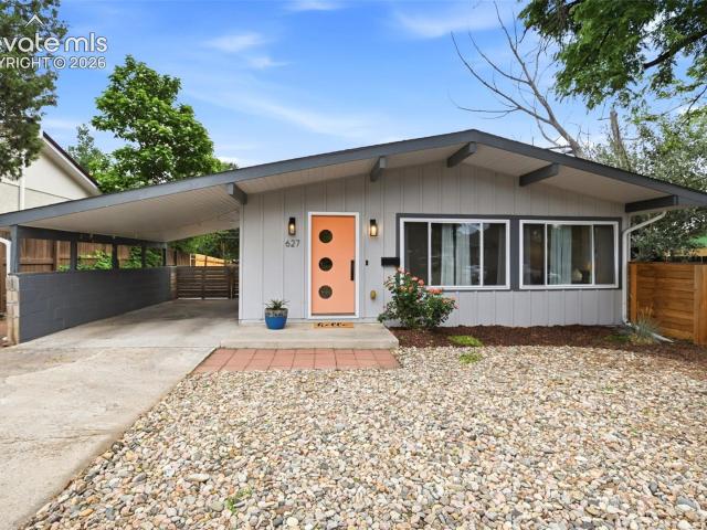627 Skyline Avenue