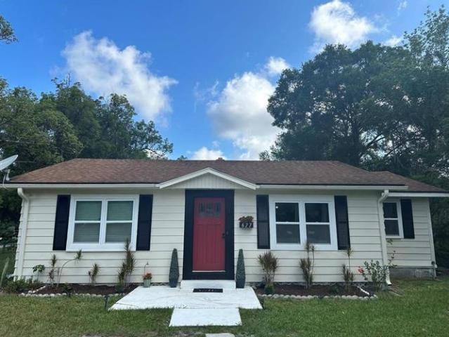627 W French Ave, Orange City, FL 32763