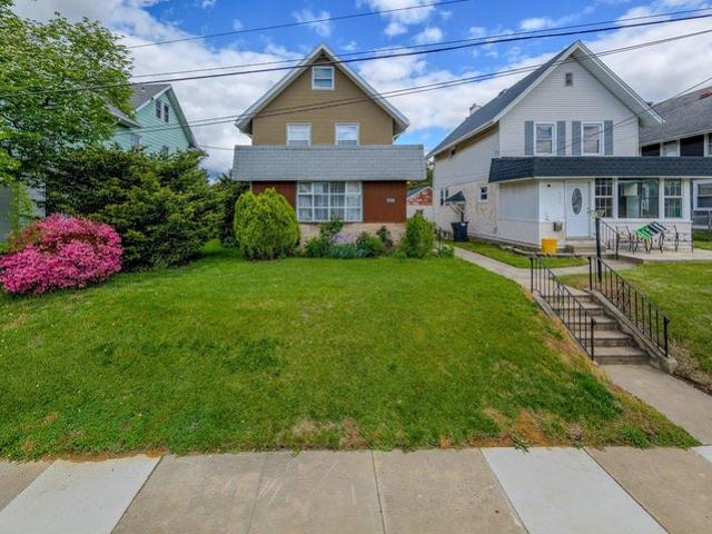 627 W Gardner Ave, Glenolden, PA 19036