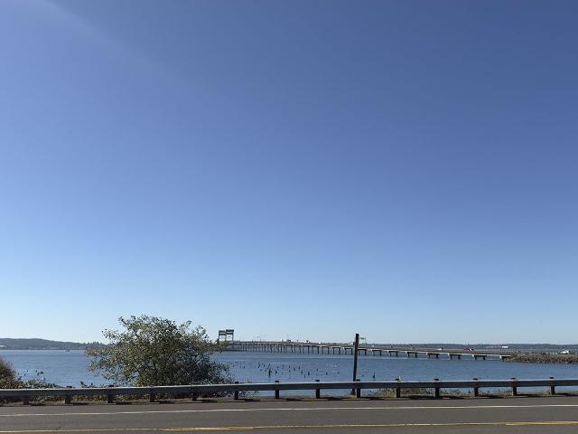 627 W Marine Dr, Astoria, OR 97103 | MLS #361264 | Compass