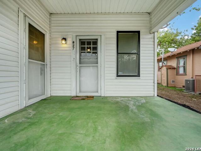 627 W Mulberry Ave