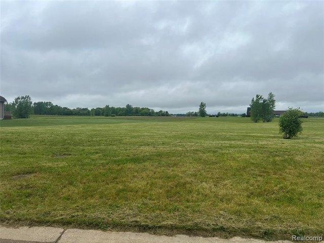 6285 Victoria Ln, Mundy Township, MI 48473
