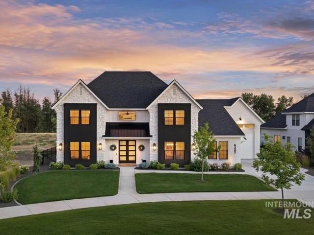 6287 Salmon Falls Ln, Star, ID 83669