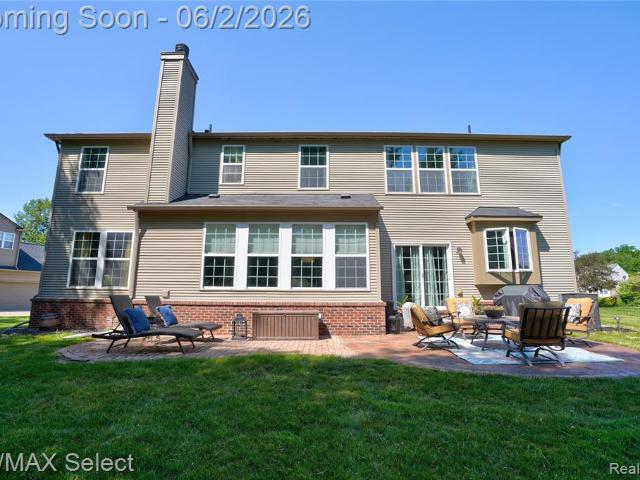 6288 Opal Lane
