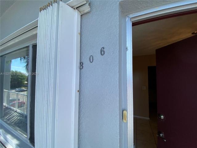 6289 Lear Dr, Unit 306, Lake Worth, FL 33462 | MLS #A11227