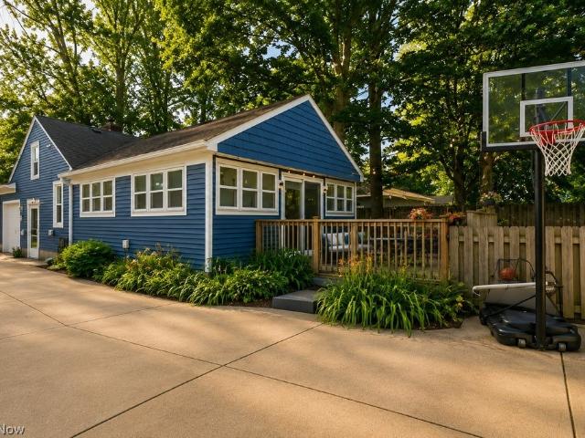 6280 Clearair Drive