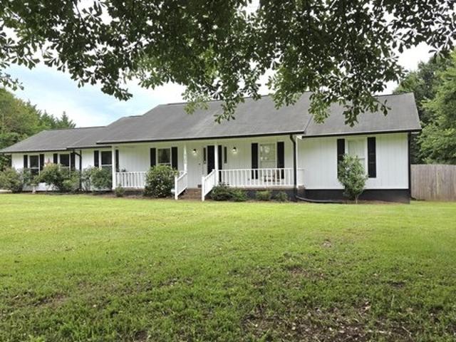 6280 Stapleton Rd, Macon, GA 31216