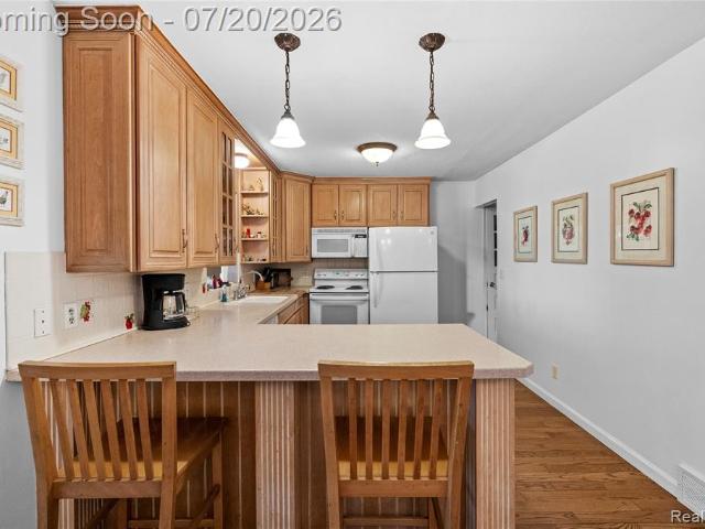 6280 Smith Road