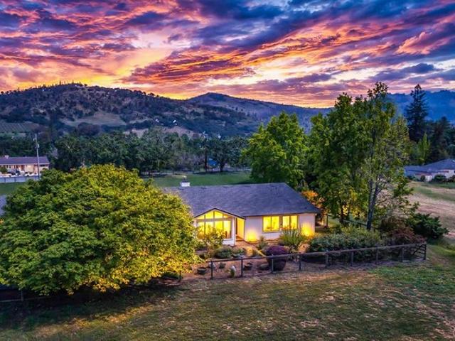 6282 Melita Rd, Santa Rosa, CA 95409