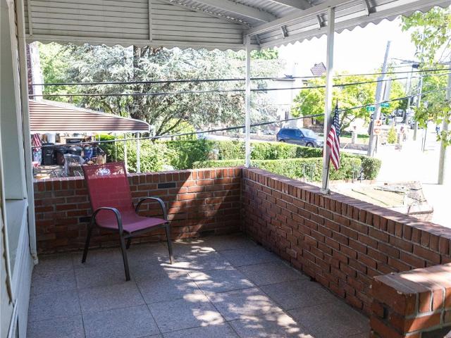 6282 Dry Harbor Road