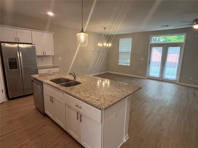 628 Collecitons Dr