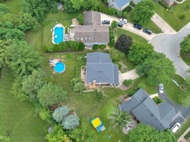 628 Camelot Drive