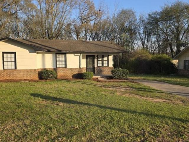 628 Canterbury Ave SW, Decatur, AL 35601