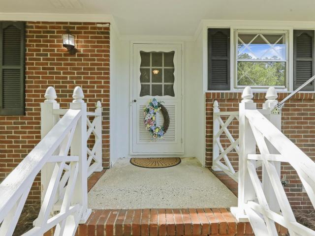 628 Ashe Avenue