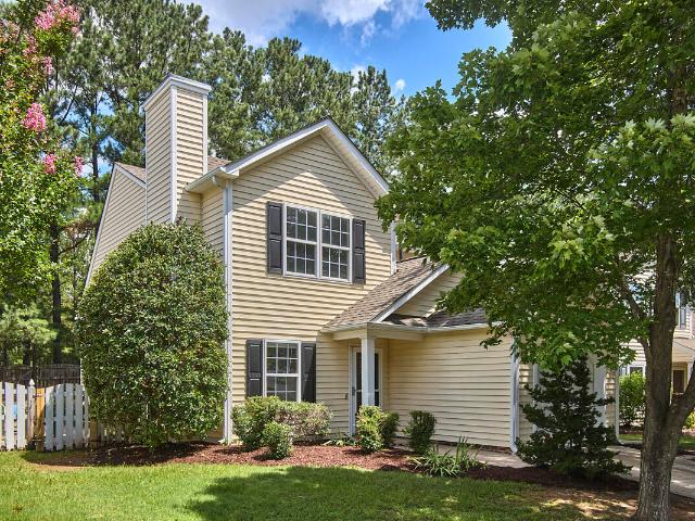 628 Ashford Lane
